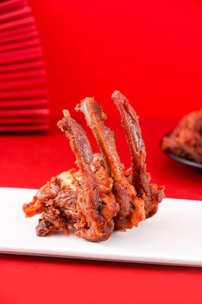 卤鸭锁骨怎么做_卤鸭锁骨热量高吗-第3张图片-山城妙识