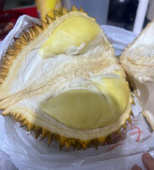 榴莲怎么开_开榴莲最简单的方法-第3张图片-山城妙识 榴莲怎么开_开榴莲最简单的方法-第3张图片-山城妙识