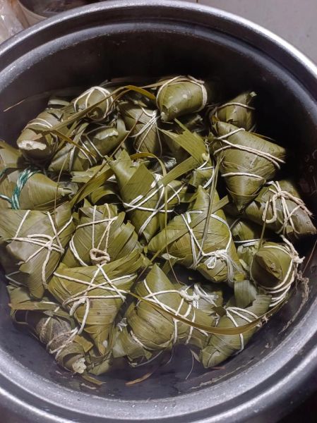 蜜枣粽子怎么做_蜜枣粽子配料比例-第1张图片-山城妙识