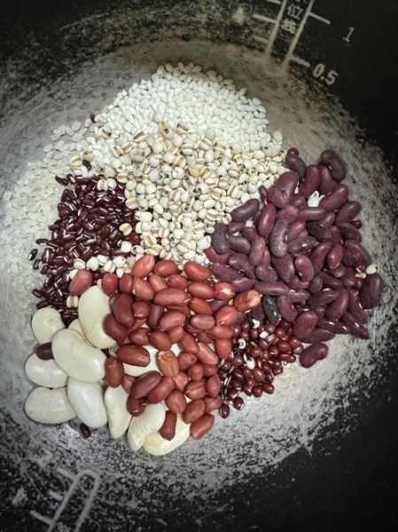 八宝粥原料有哪些_如何挑选最正宗-第2张图片-山城妙识