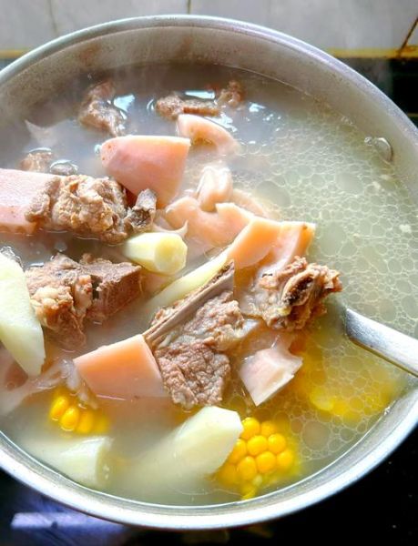 排骨炖藕好吃吗_排骨炖藕怎么做才香-第1张图片-山城妙识