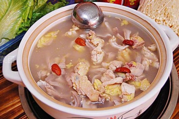 清汤鸡肉火锅怎么做_清汤鸡肉火锅配料有哪些-第3张图片-山城妙识