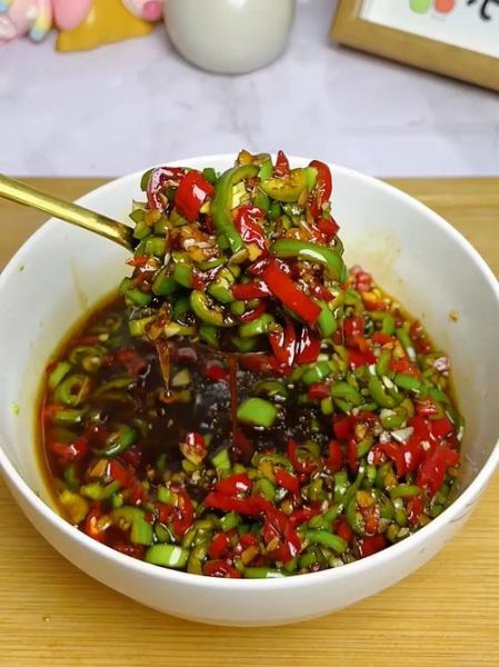 青辣椒怎么腌好吃又脆_青辣椒腌制保存多久-第1张图片-山城妙识