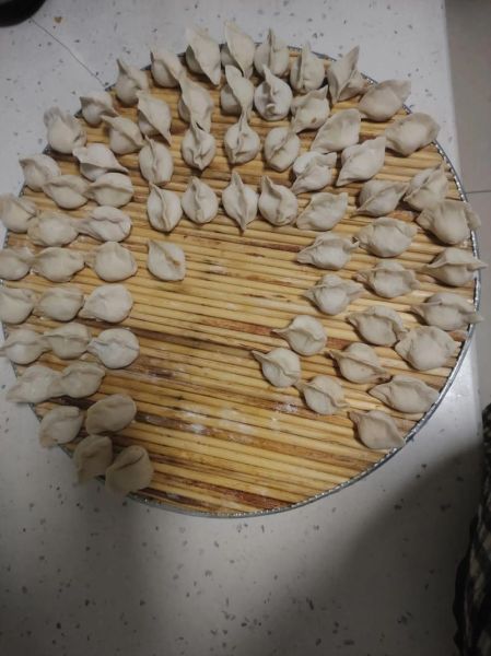 胡萝卜馅饺子怎么做_胡萝卜饺子馅怎么调才好吃-第2张图片-山城妙识 胡萝卜馅饺子怎么做_胡萝卜饺子馅怎么调才好吃-第2张图片-山城妙识
