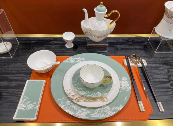 法餐餐具摆放顺序_法餐礼仪有哪些细节-第2张图片-山城妙识 法餐餐具摆放顺序_法餐礼仪有哪些细节-第2张图片-山城妙识