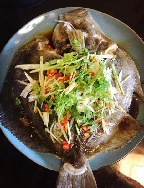 清蒸多宝鱼怎么做窍门_多宝鱼蒸多久才鲜嫩-第3张图片-山城妙识