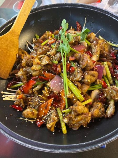 干锅牛蛙怎么做_干锅牛蛙需要焯水吗-第2张图片-山城妙识 干锅牛蛙怎么做_干锅牛蛙需要焯水吗-第2张图片-山城妙识