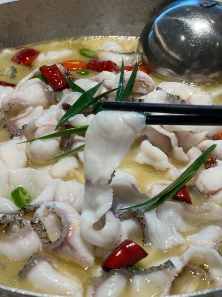 酸菜鱼锅仔怎么做_酸菜鱼锅仔用什么鱼最好-第2张图片-山城妙识