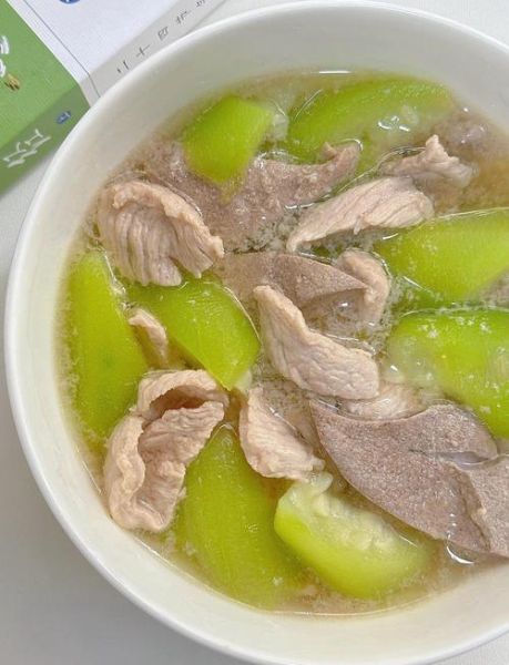 丝瓜汤怎么做好喝_丝瓜汤最简单的做法-第1张图片-山城妙识