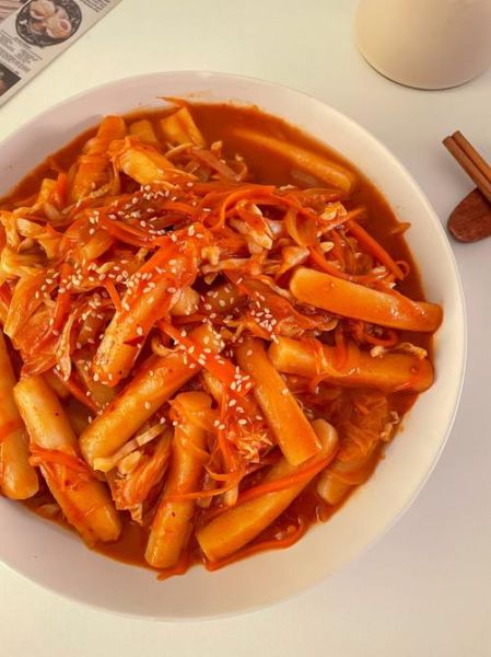 韩式辣酱炒年糕怎么做_韩式辣酱炒年糕需要哪些材料-第3张图片-山城妙识 韩式辣酱炒年糕怎么做_韩式辣酱炒年糕需要哪些材料-第3张图片-山城妙识