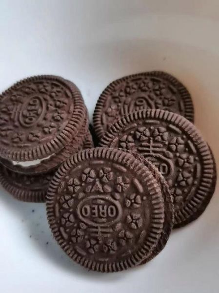 奥利奥饼干热量高吗_奥利奥饼干怎么保存-第2张图片-山城妙识