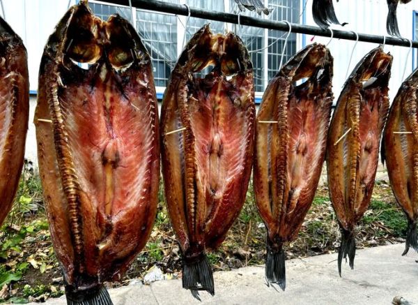 新鲜鱼怎么做腊鱼_腊鱼腌制技巧-第2张图片-山城妙识 新鲜鱼怎么做腊鱼_腊鱼腌制技巧-第2张图片-山城妙识