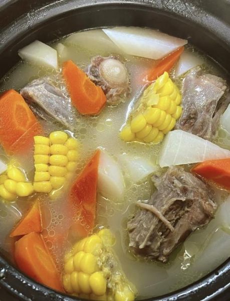 萝卜牛尾汤怎么做_牛尾汤去腥技巧-第1张图片-山城妙识