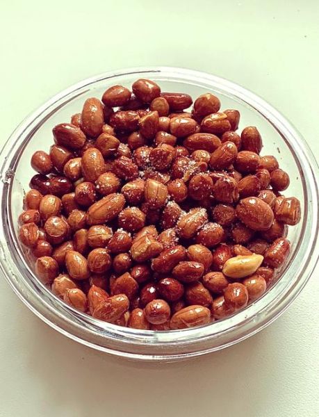 炒花生米怎么炒才酥脆_炒花生米用什么油更香-第1张图片-山城妙识