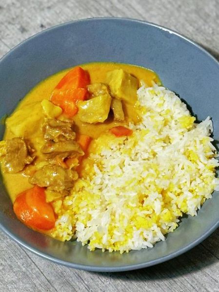 牛肉咖喱饭怎么做_家常咖喱牛肉饭视频教程-第3张图片-山城妙识 牛肉咖喱饭怎么做_家常咖喱牛肉饭视频教程-第3张图片-山城妙识