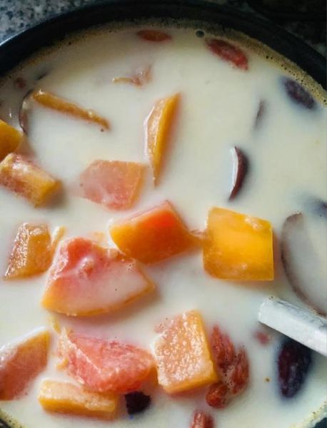 纯牛奶炖木瓜怎么做_木瓜炖牛奶要不要去皮-第2张图片-山城妙识 纯牛奶炖木瓜怎么做_木瓜炖牛奶要不要去皮-第2张图片-山城妙识