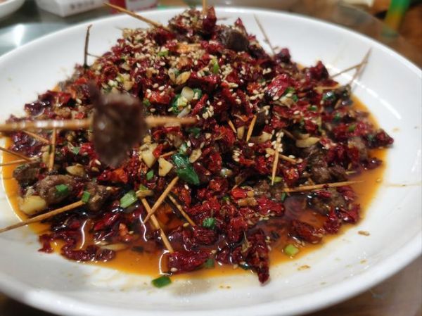 牙签牛肉串怎么腌制_牙签牛肉串的做法大全-第1张图片-山城妙识