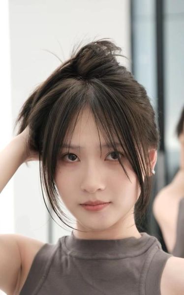 鹅蛋脸适合什么发型_鹅蛋脸女生发型推荐-第2张图片-山城妙识 鹅蛋脸适合什么发型_鹅蛋脸女生发型推荐-第2张图片-山城妙识