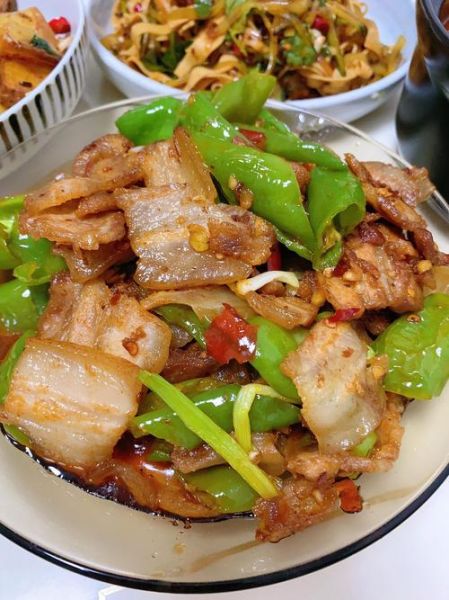 家常小炒怎么做好吃_好吃易做的家常小炒视频-第3张图片-山城妙识