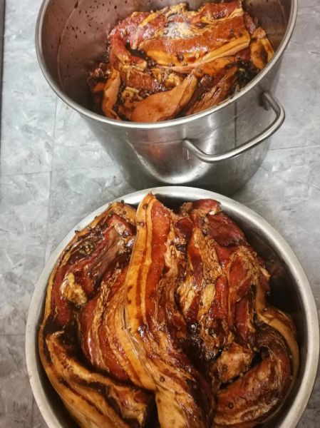 风干五花肉怎么做_风干五花肉要腌多久-第1张图片-山城妙识