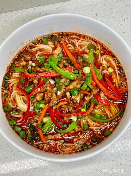 香辣肉丝面怎么做_香辣肉丝面热量高吗-第3张图片-山城妙识