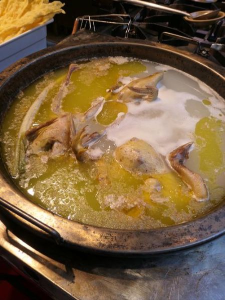 公鸡汤怎么炖好喝又营养_公鸡汤炖多久才入味-第2张图片-山城妙识