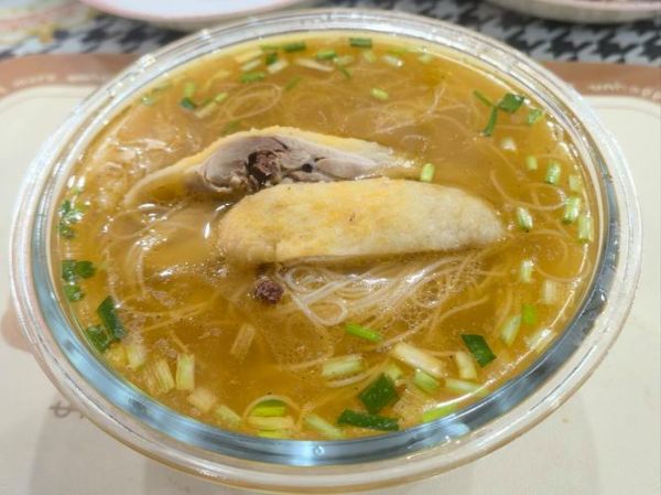 鸡汤面的鸡汤怎么熬制_家庭版高汤秘诀-第2张图片-山城妙识