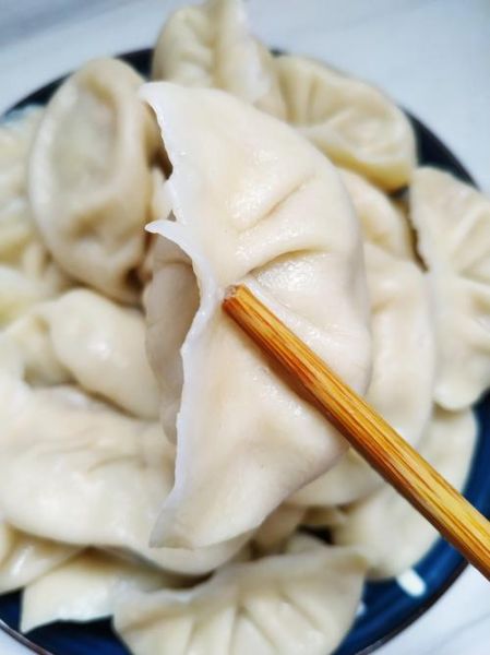 猪肉白菜饺子怎么调馅才好吃_猪肉白菜饺子图片高清实拍-第2张图片-山城妙识