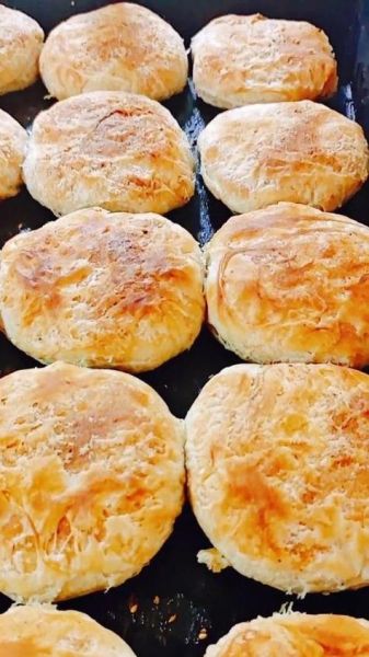 用烤箱做烧饼怎么做_烤箱烤烧饼温度时间-第3张图片-山城妙识