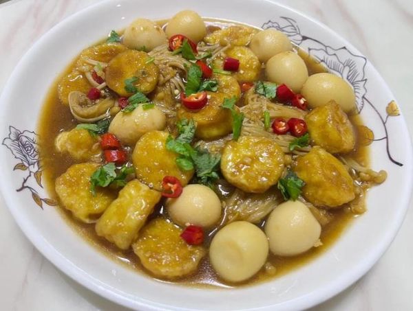 日本豆腐煲怎么做好吃_日本豆腐煲的家常做法-第1张图片-山城妙识