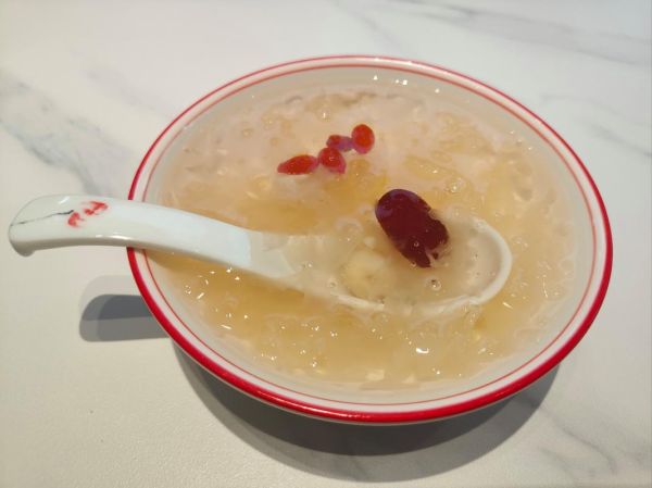 莲子粥怎么煮_莲子粥的做法步骤-第3张图片-山城妙识