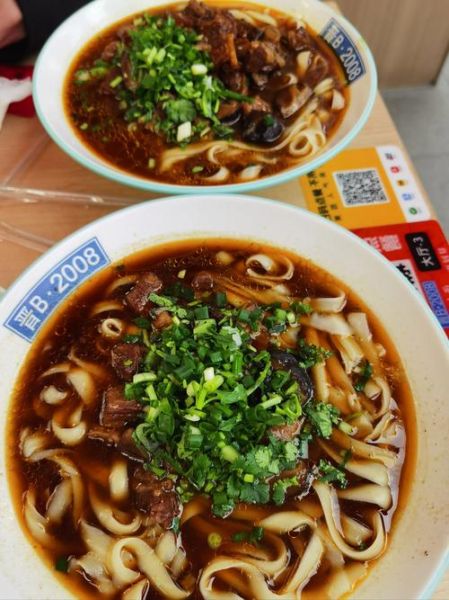 山西刀削面图片大全_正宗刀削面长什么样-第1张图片-山城妙识