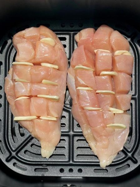 烤鸡胸肉怎么腌制_烤鸡胸肉热量高吗-第3张图片-山城妙识