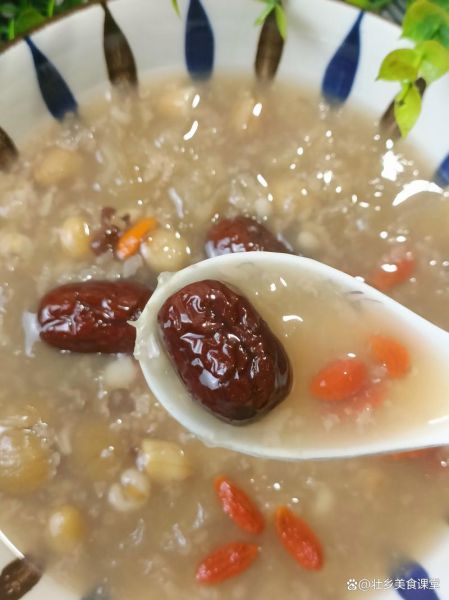 银耳粥怎么煮才粘稠_银耳粥怎么做好吃-第2张图片-山城妙识