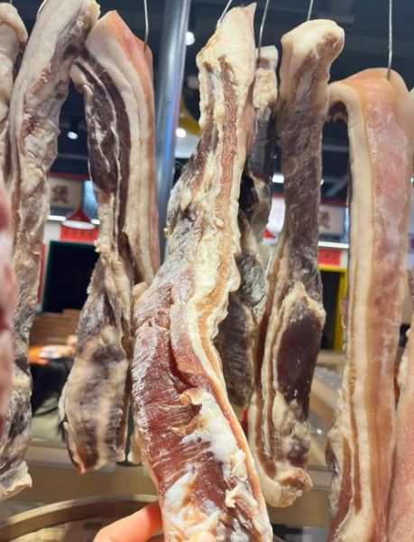 蒸咸肉怎么做_蒸咸肉需要焯水吗-第3张图片-山城妙识