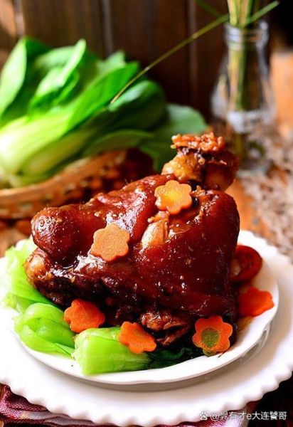 东坡肘子是什么菜系_东坡肘子属于哪个地方菜-第3张图片-山城妙识