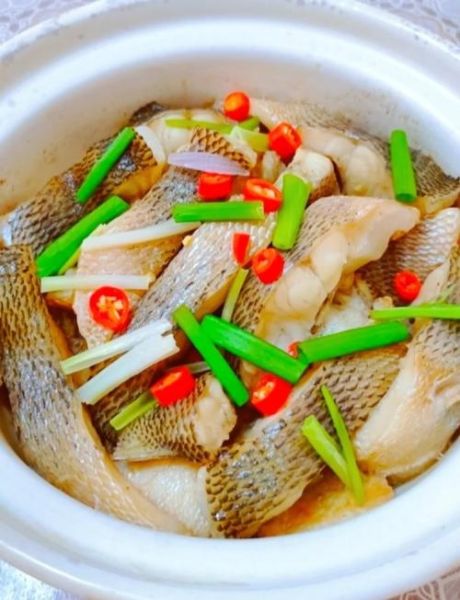 鲈鱼汤怎么炖好喝_鲈鱼汤的家常做法-第1张图片-山城妙识