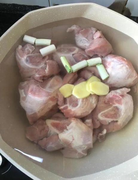 酱大骨头高压锅多久_高压锅酱大骨头做法-第3张图片-山城妙识 酱大骨头高压锅多久_高压锅酱大骨头做法-第3张图片-山城妙识