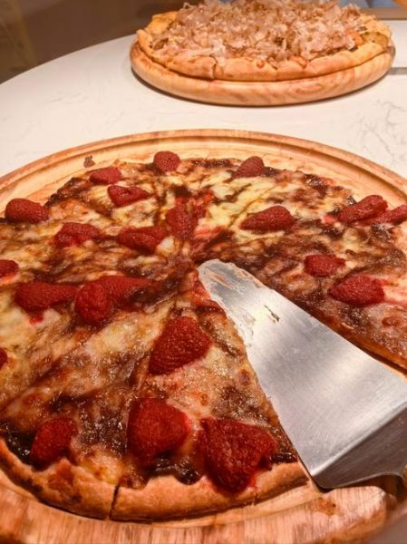 比格披萨好吃吗_比格披萨多少钱一位-第1张图片-山城妙识 比格披萨好吃吗_比格披萨多少钱一位-第1张图片-山城妙识