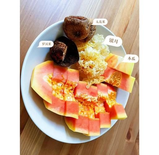 银耳瘦肉汤的功效与作用_怎么做才润肺-第2张图片-山城妙识