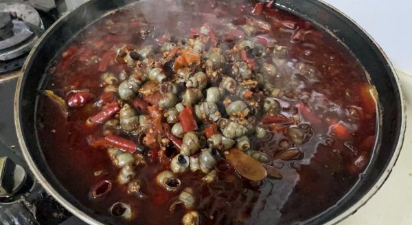 香辣田螺肉怎么做_田螺肉去腥技巧-第1张图片-山城妙识