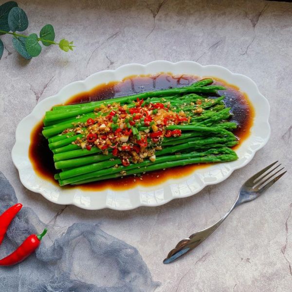 芦笋皮能吃吗_芦笋皮怎么做好吃-第1张图片-山城妙识