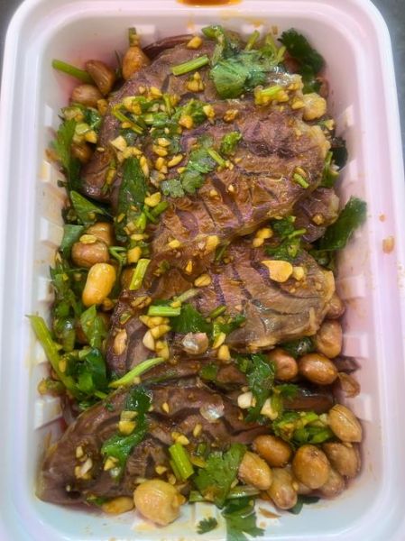 凉拌牛肉调料汁怎么调_凉拌牛肉汁比例是多少-第2张图片-山城妙识