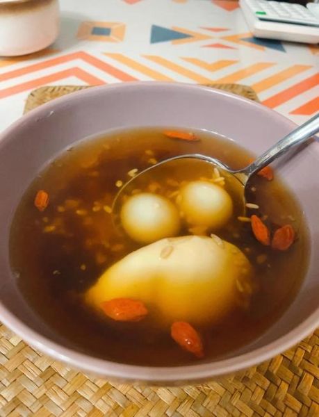 醪糟汤圆鸡蛋的做法_醪糟汤圆鸡蛋怎么做-第3张图片-山城妙识