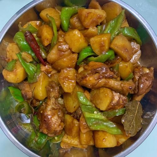 鸡翅根炖土豆怎么做_家常做法窍门-第3张图片-山城妙识