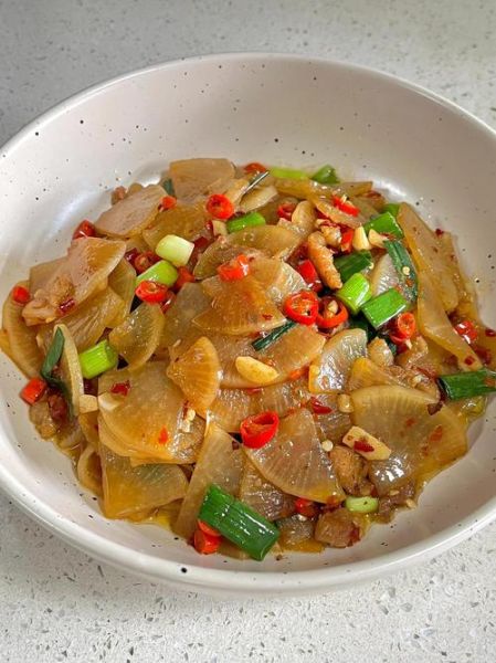 白萝卜怎么炒好吃又简单_白萝卜炒什么最下饭-第1张图片-山城妙识