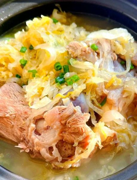 东北酸菜怎么吃_东北酸菜吃法大全图解-第1张图片-山城妙识