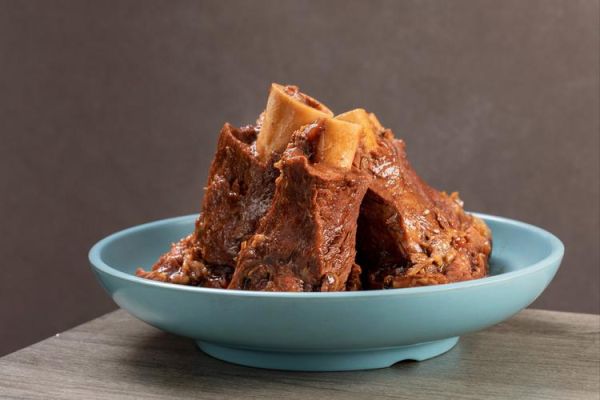 东北酱大骨头怎么做_东北酱大骨头需要炖多久-第3张图片-山城妙识