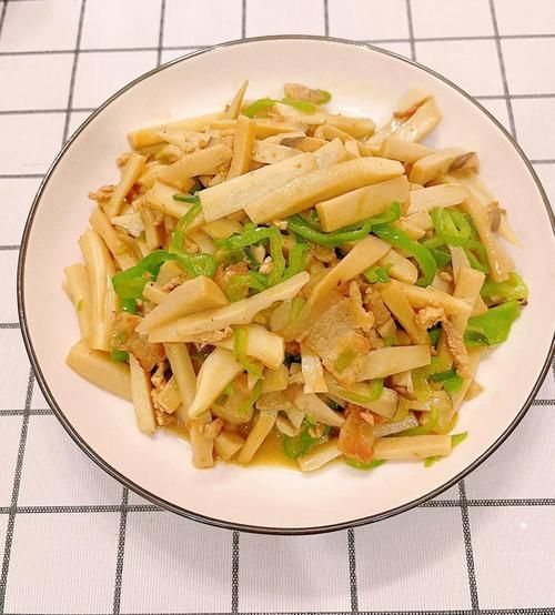 炒杏鲍菇需要焯水吗_杏鲍菇焯水多久-第1张图片-山城妙识