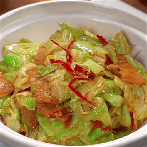干锅包菜怎么做_干锅包菜大厨做法-第1张图片-山城妙识